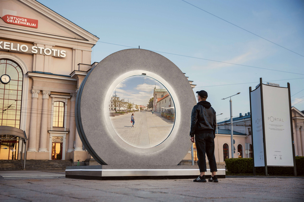 Breathtaking digital interactive installations: Reimagining public space with hi-tech art | Basa ...